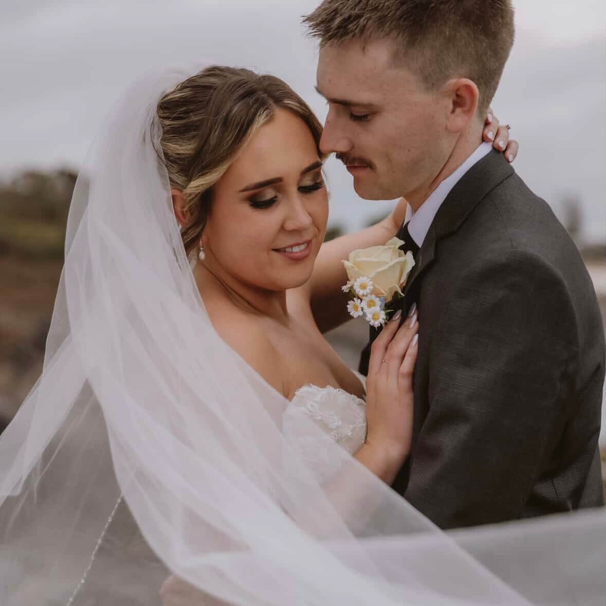 Jasmine & Logan – AFTER FIVE